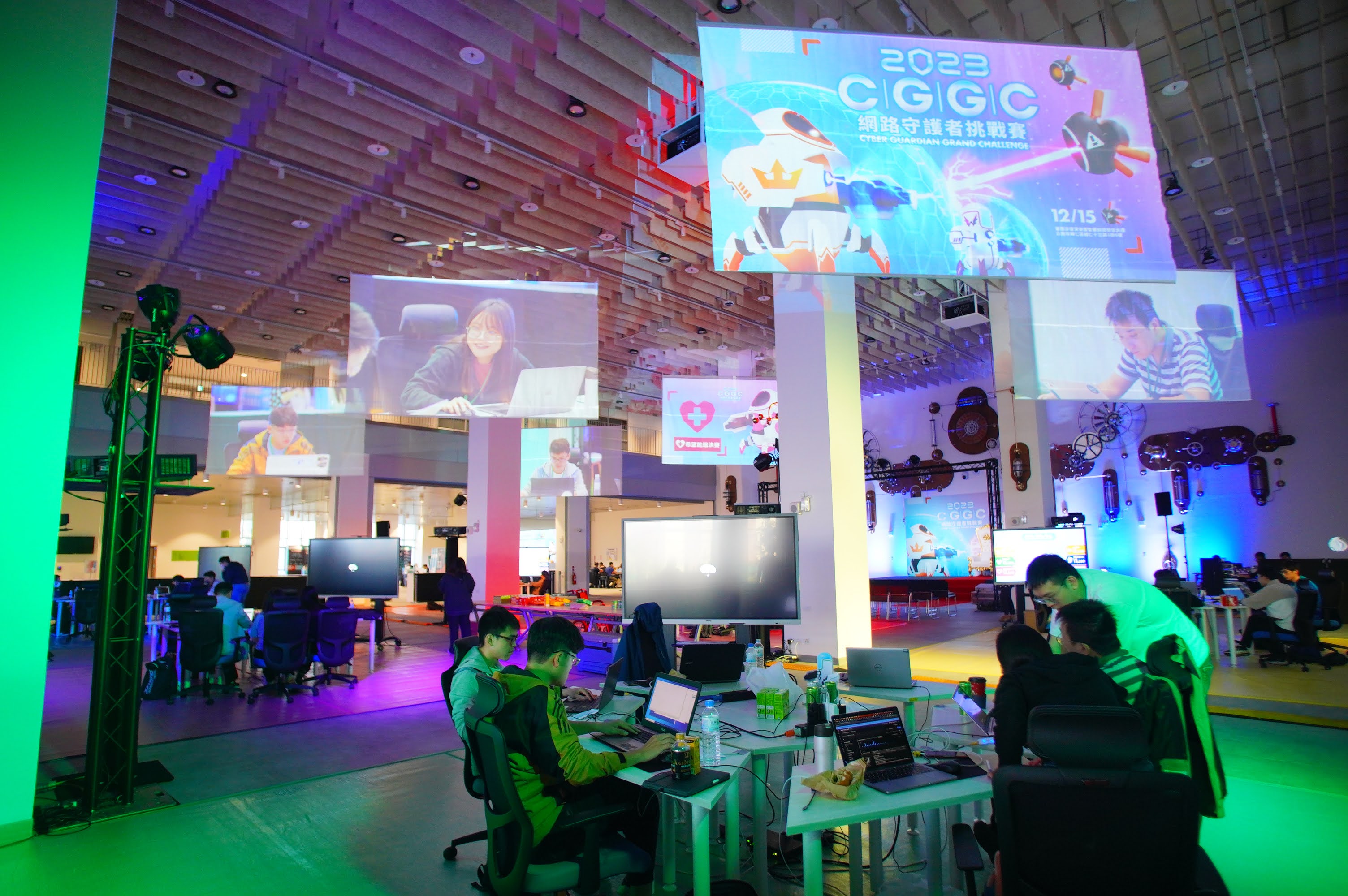 2023 CGGC 網路守護者挑戰賽 「希望能進決賽」隊榮獲冠軍榮獲冠軍 展現資安英雄風采-國家高速網路與計算中心